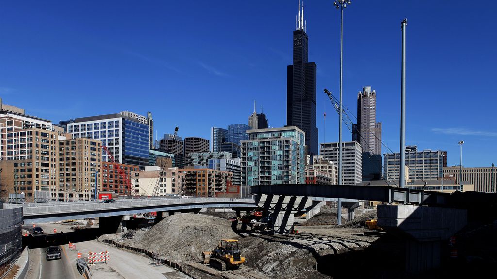 Chicago's Jane Byrne Interchange is finally finished - Axios Chicago