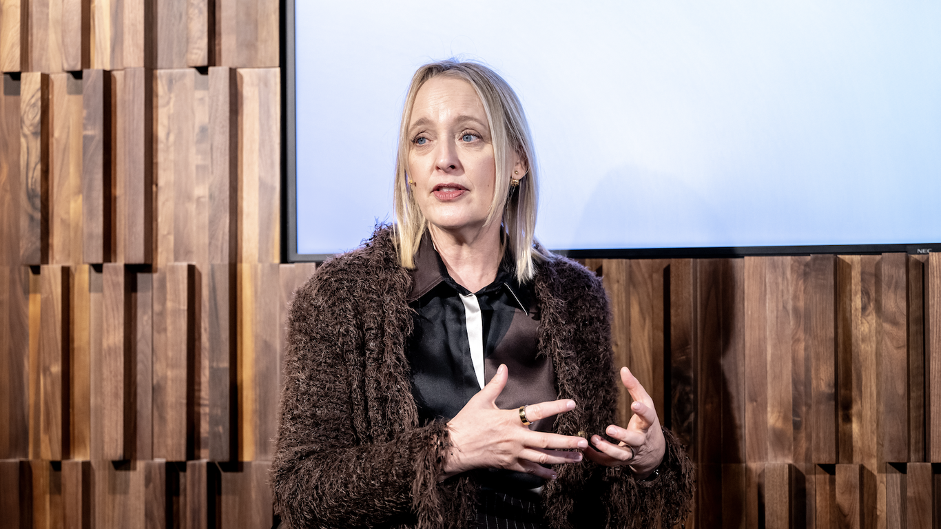 AI agents can successfully advise executive leaders, Accenture CEO says