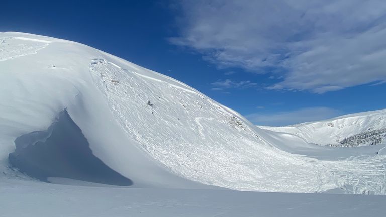 Colorado's deadly avalanche streak prompts new backcountry warning ...