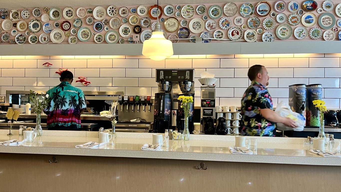 We tried Tchotchke, the new St. Pete restaurant in former Munch's space ...