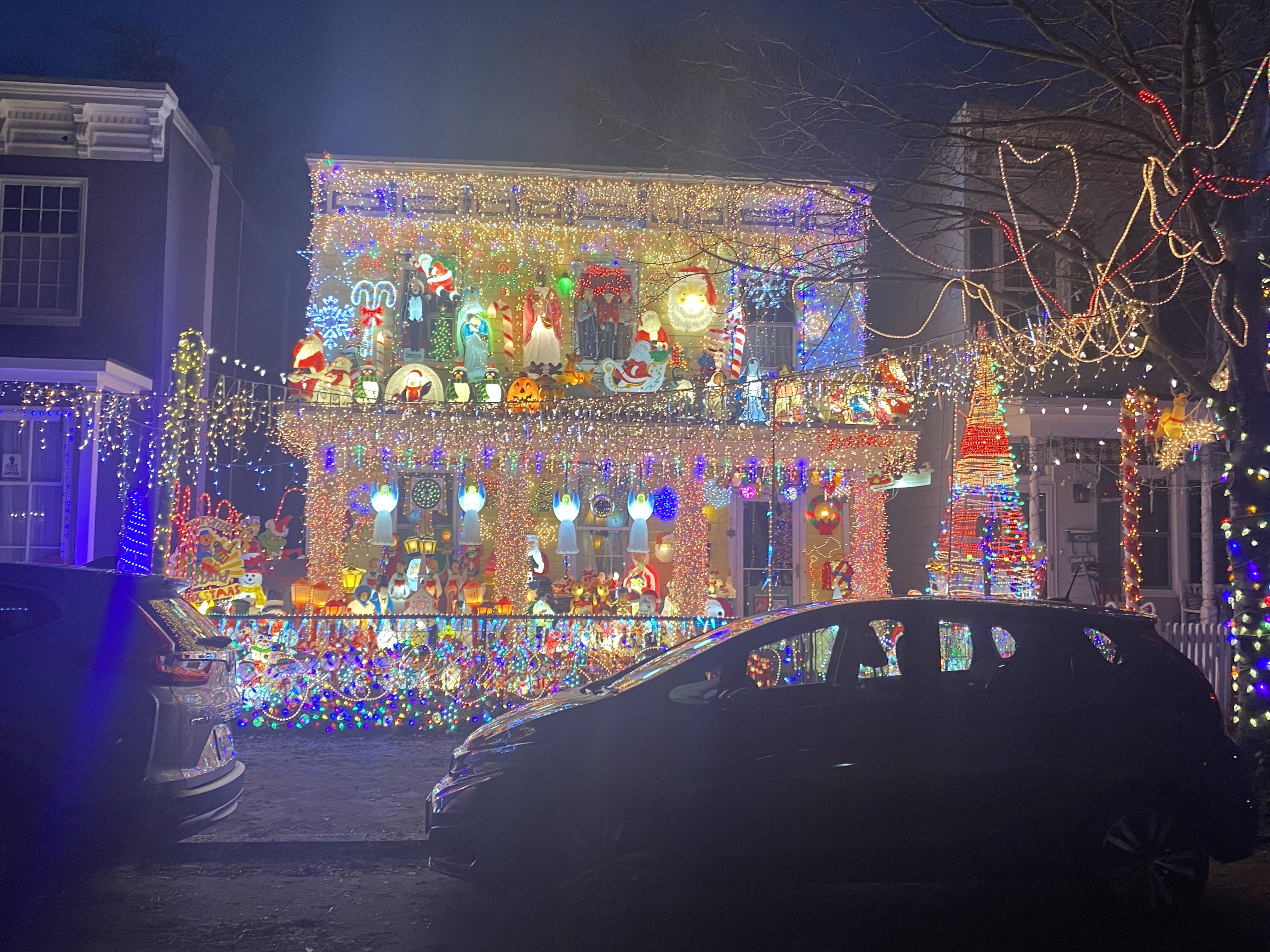 The best Christmas light displays in Richmond - Axios Richmond