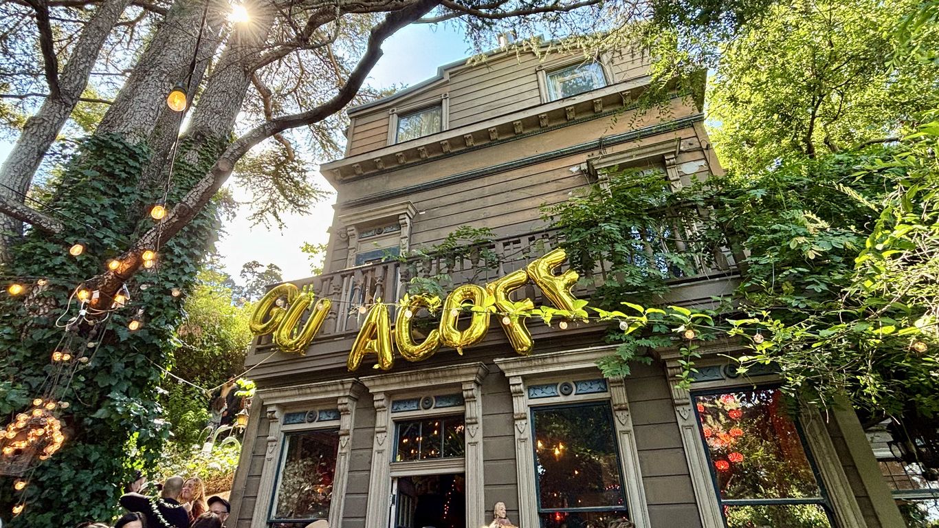 Why the Guac‑Off is a quirky SF tradition like no other - Axios San ...