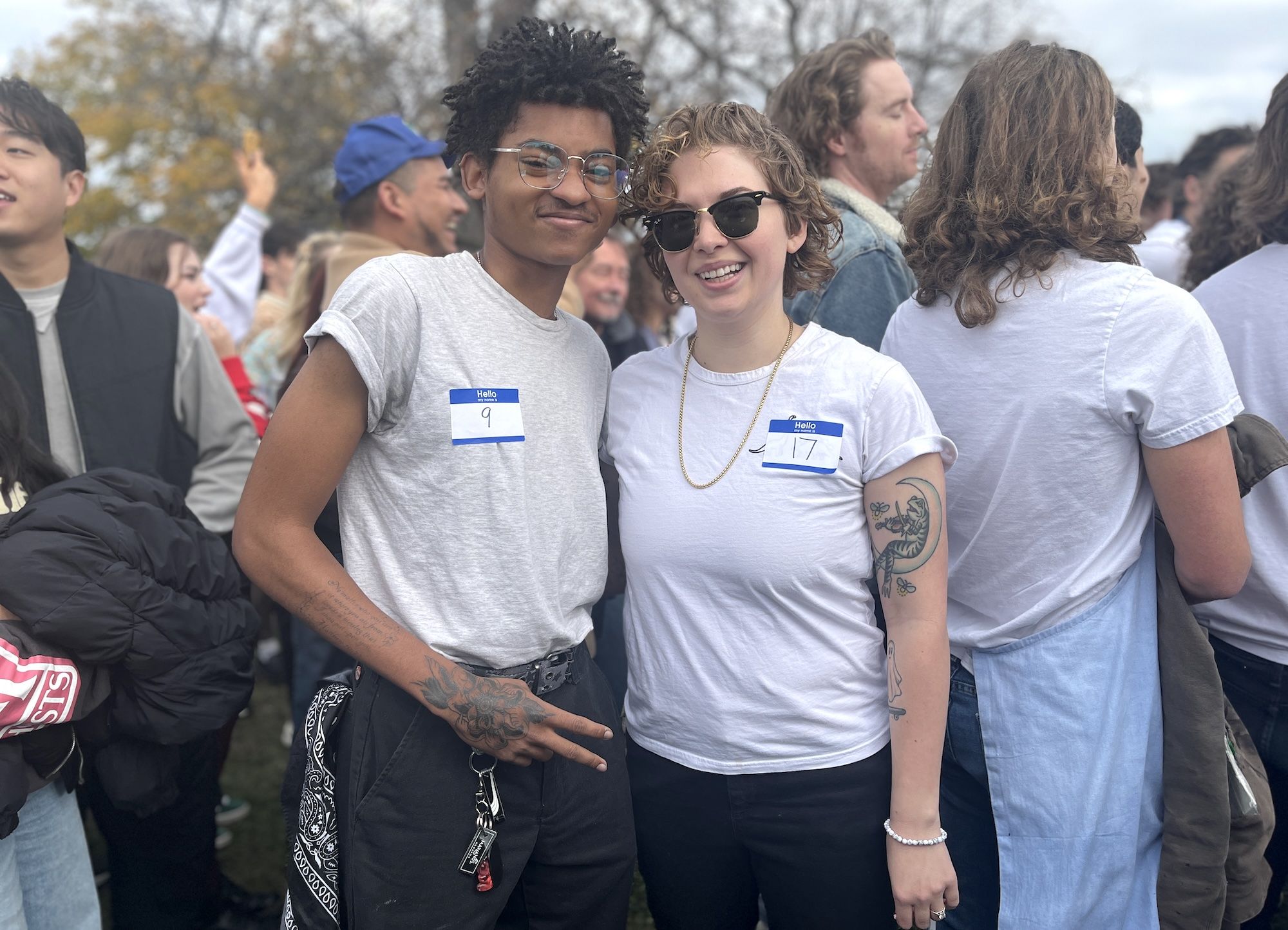 Jeremy Allen White lookalike contest winner crowned - Axios Chicago