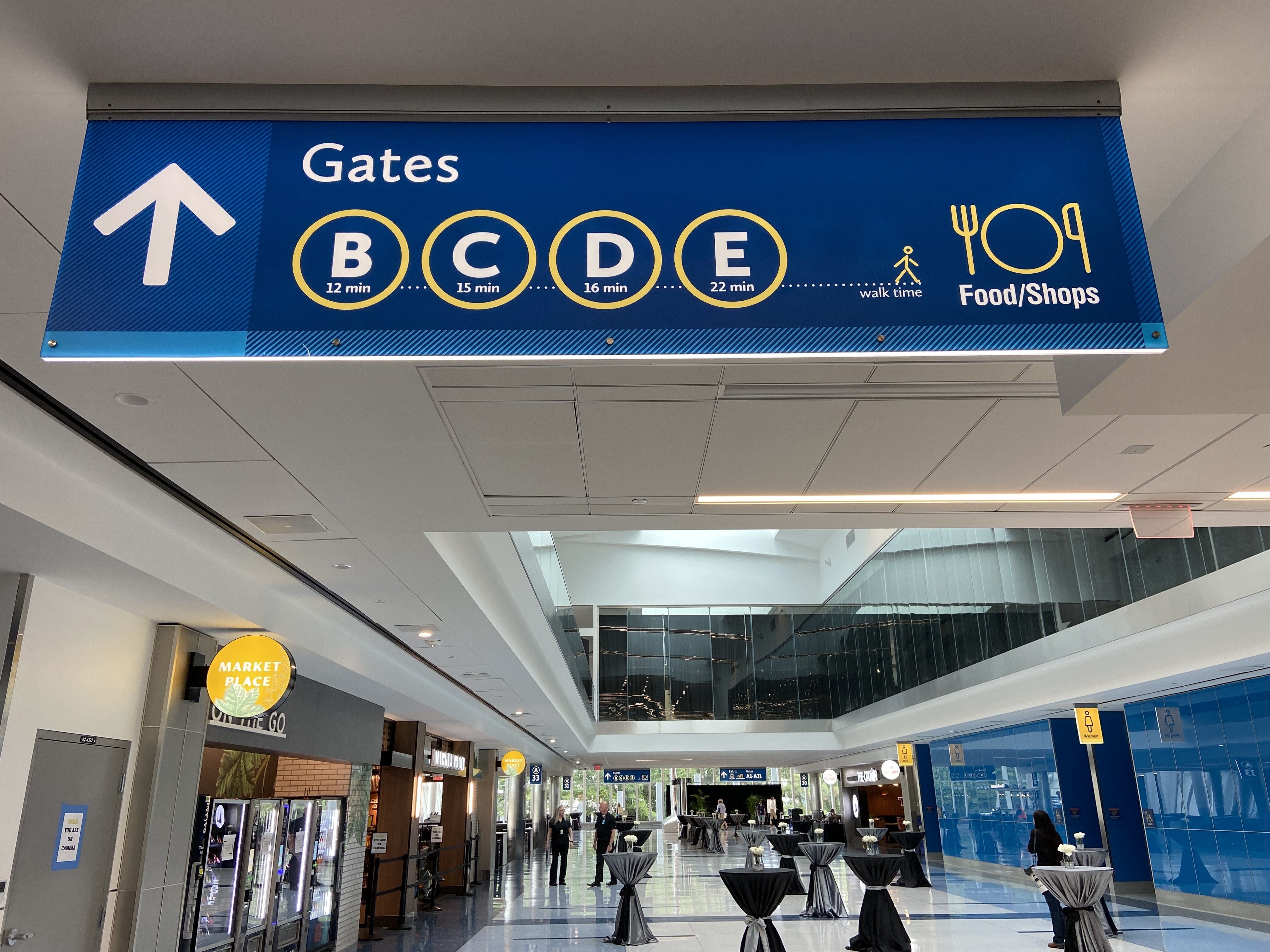Charlotte airport adds 10 new gates - Axios Charlotte