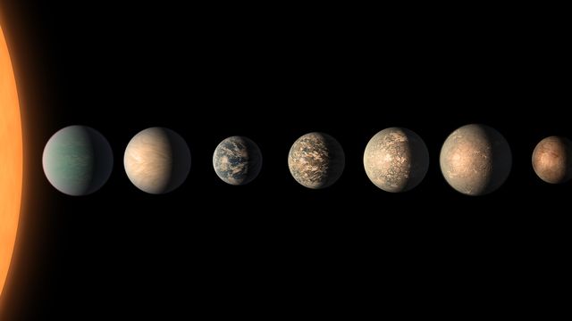 TRAPPIST-1 planets rocky, and may hold water