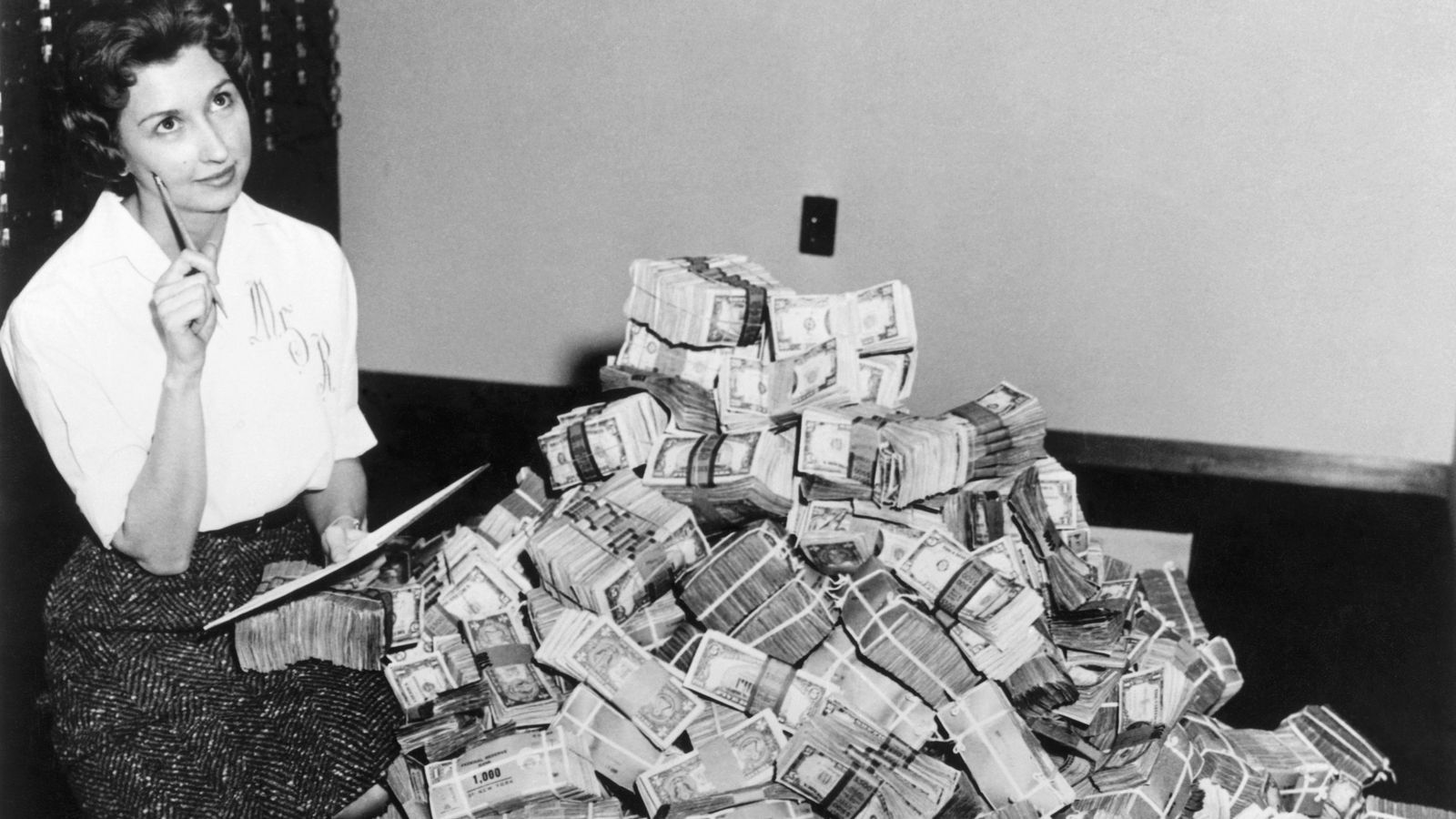 Bank Tellers Have Received The Highest Pay Raises bank-tellers-have-received-the-highest-pay-raises