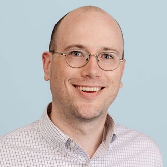 Oliver Richmond's Instagram, Twitter & Facebook on IDCrawl