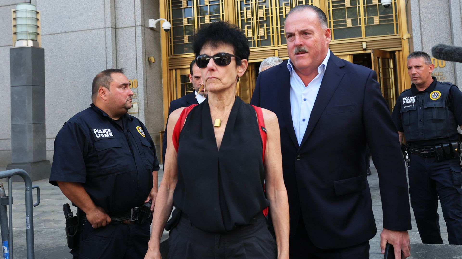 FTX sues Sam Bankman-Fried's parents FTX sues Sam Bankman-Fried's parents