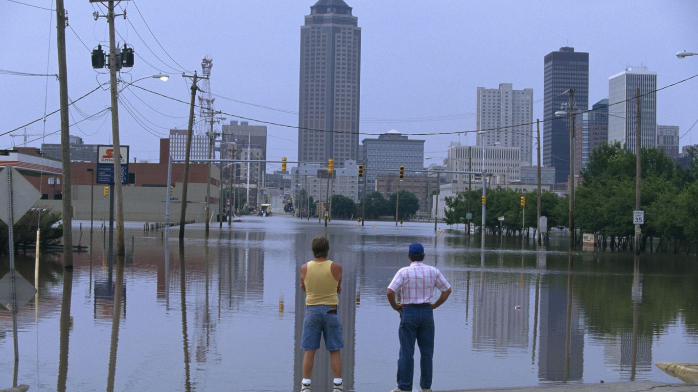 Des Moines' flood prevention leads to insurance break - Axios Des Moines