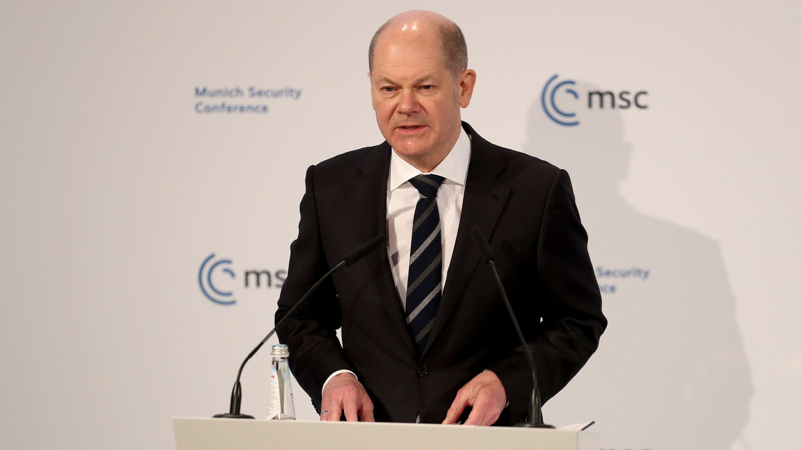 German chancellor points to "indications" that Kremlin is still open to ...