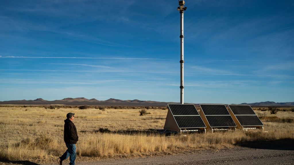 San Diego's border wall with Mexico now uses AI - Axios San Diego