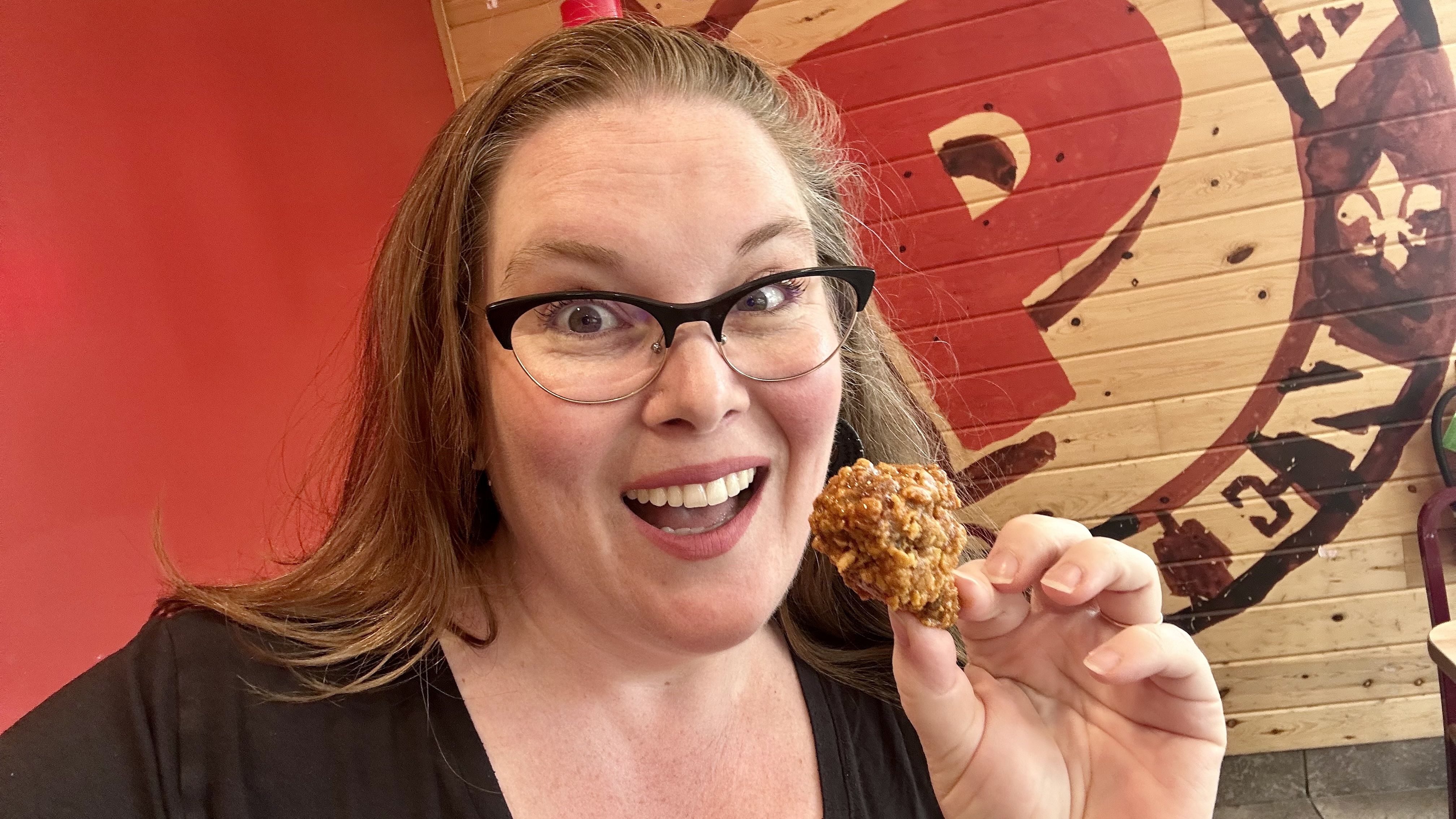 Popeyes pickle menu: We tried pickle lemonade, fried pickles and more ...