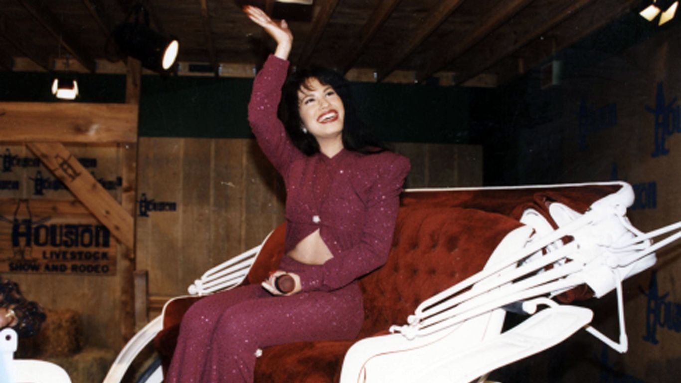 How Selena continues to influence LGBTQ+ communities - Axios San Antonio