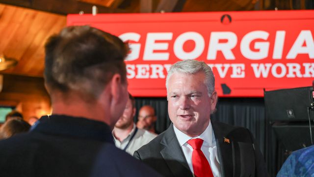 Mike Collins wins Georgia GOP Senate runoff, advances to face Jon ...