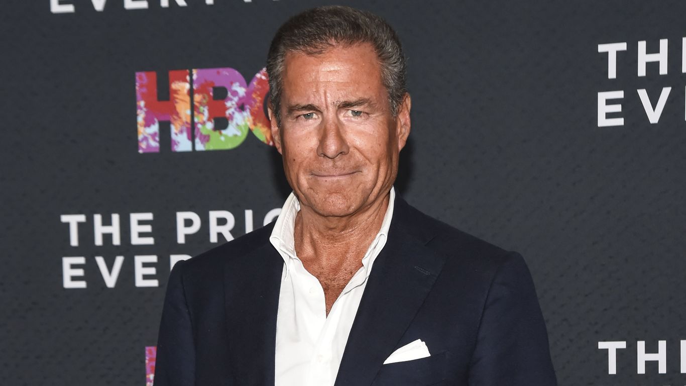 Former HBO chief Richard Plepler inks 5-year deal with Apple