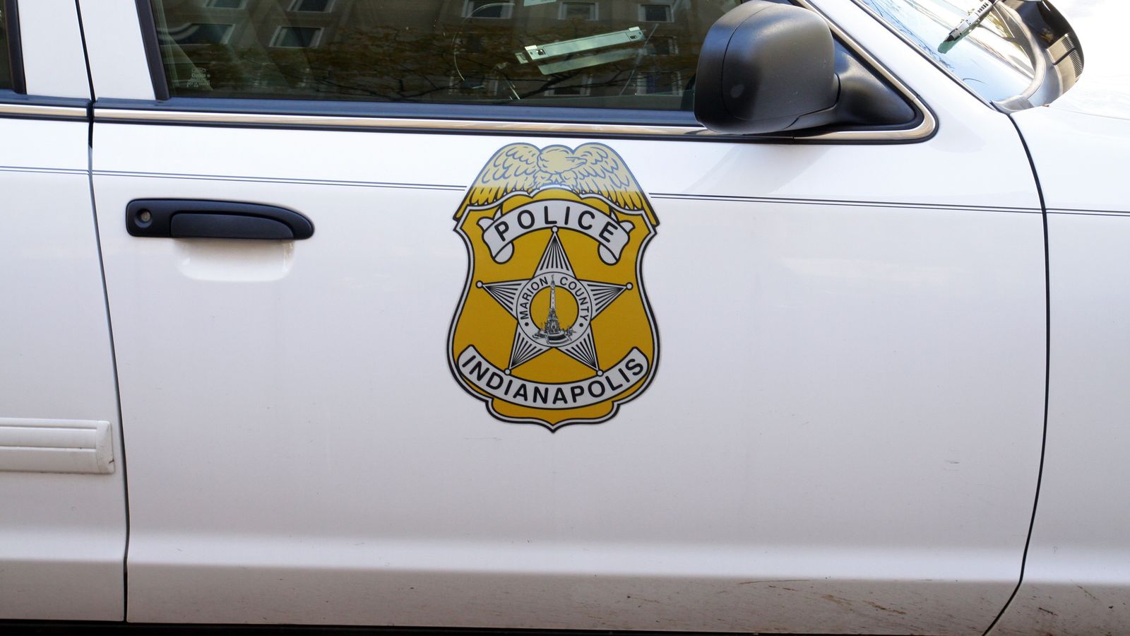 Cyclist dies after being struck by Indianapolis police car - Axios ...