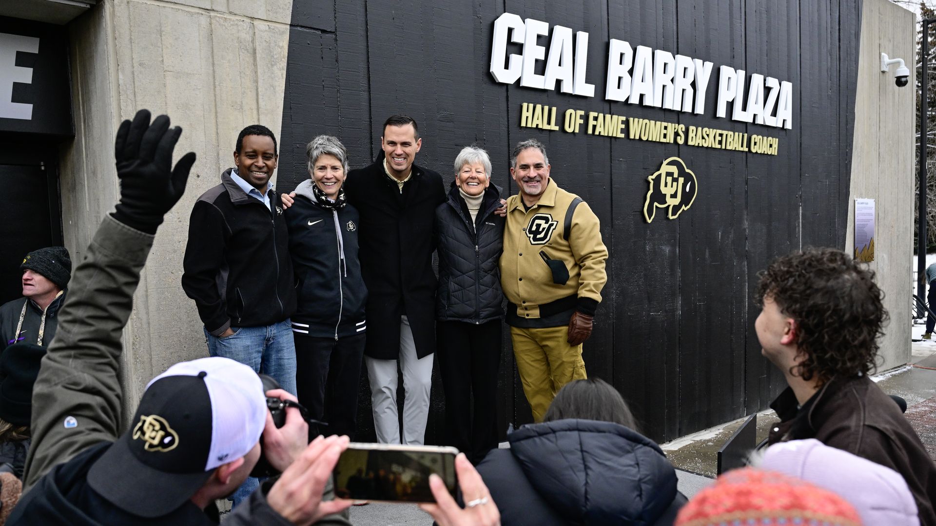 Photo du jour: Ceal of approval - Axios Boulder