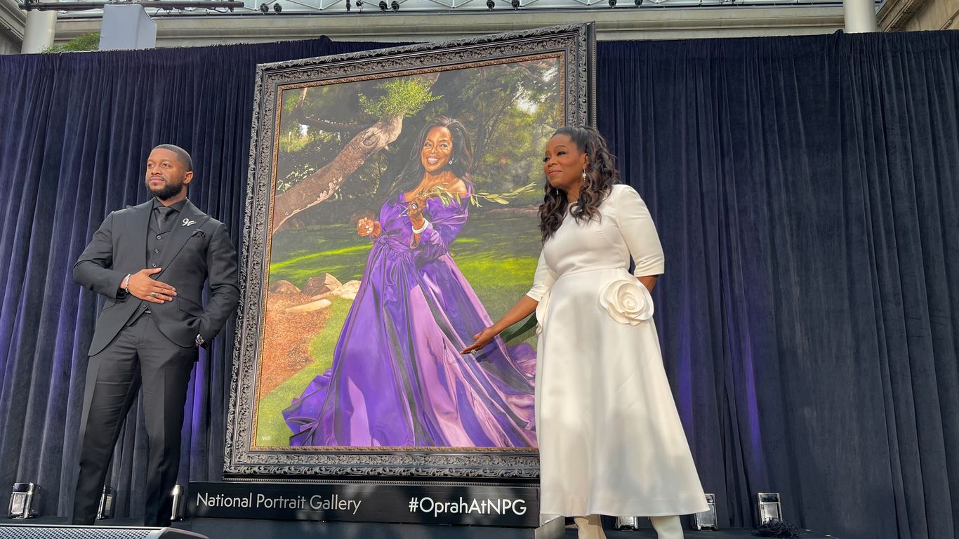 Oprah Winfrey portrait unveiled at National Portrait Gallery - Axios ...