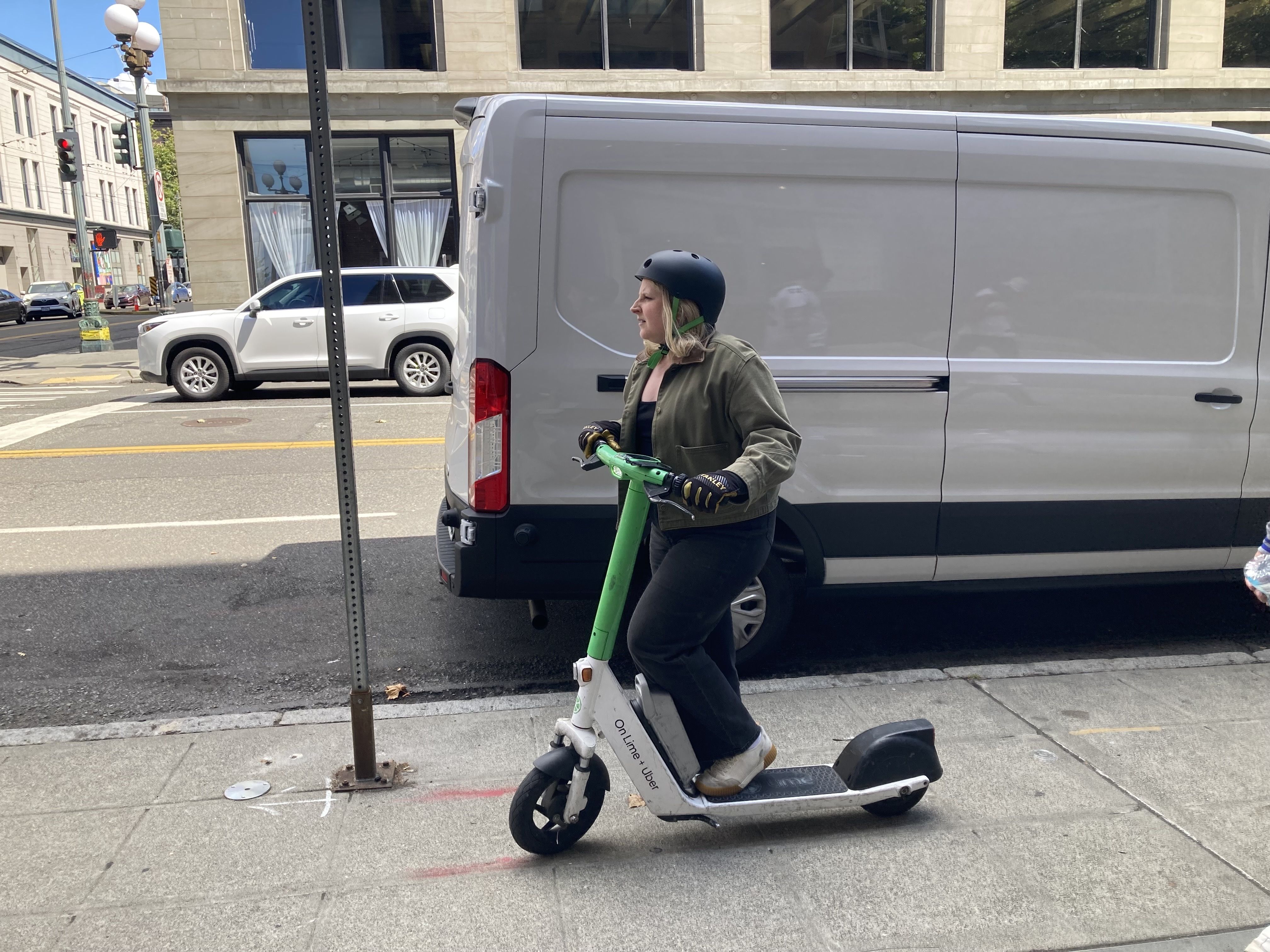 Seattle's waterfront bike path is perfect for scooter novices - Axios ...