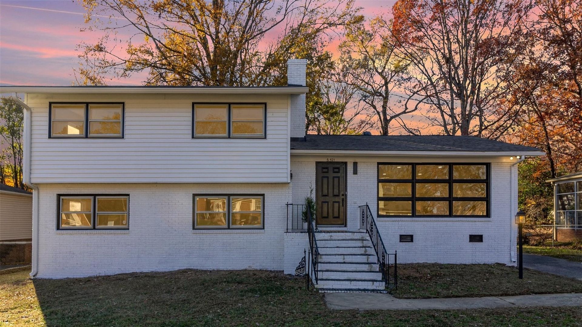 Hot homes: 5 houses for sale in Charlotte starting at $398K - Axios ...