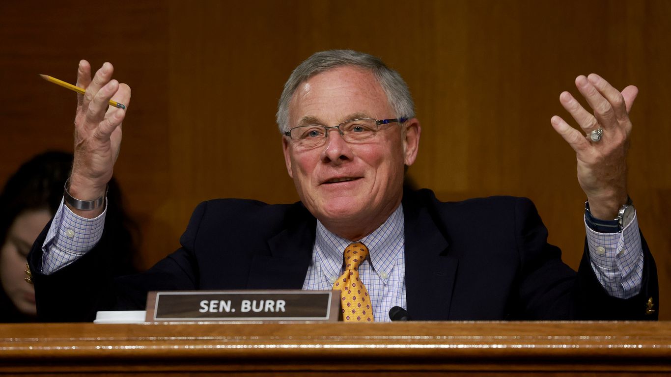 Richard Burr's lame-duck pandemic bill push