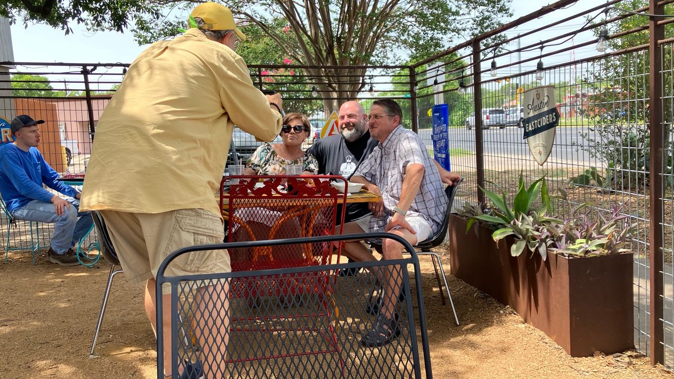 How his Jewishness shapes an Austin restauranteur's burger approach ...