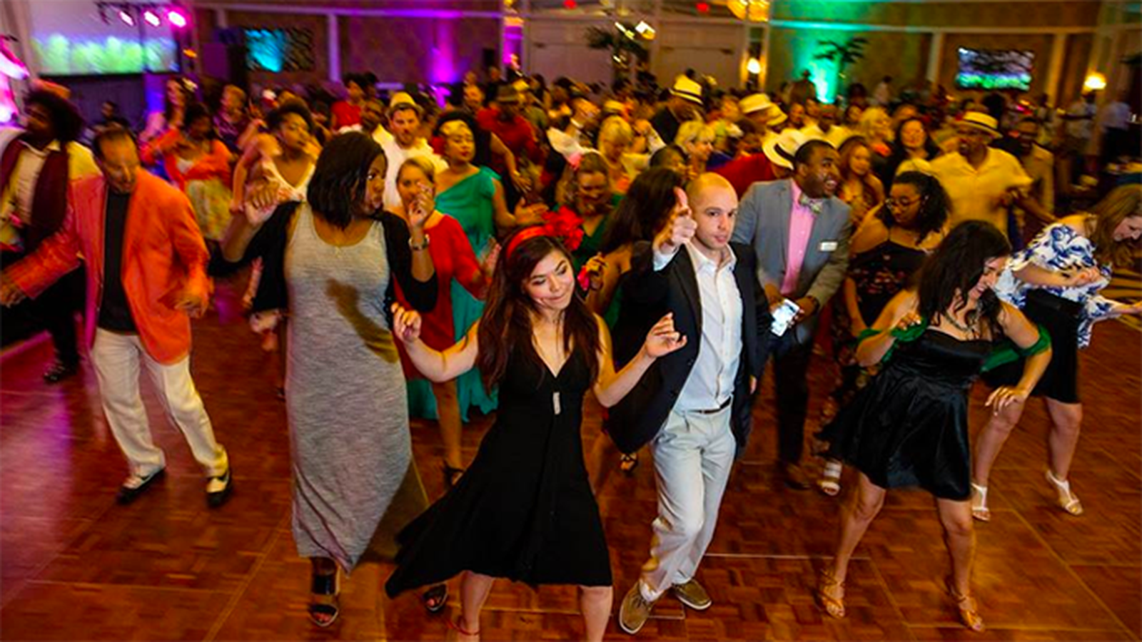 Put on your Derby best for UNC Charlotte’s Green Tie Gala: Triple Crown ...