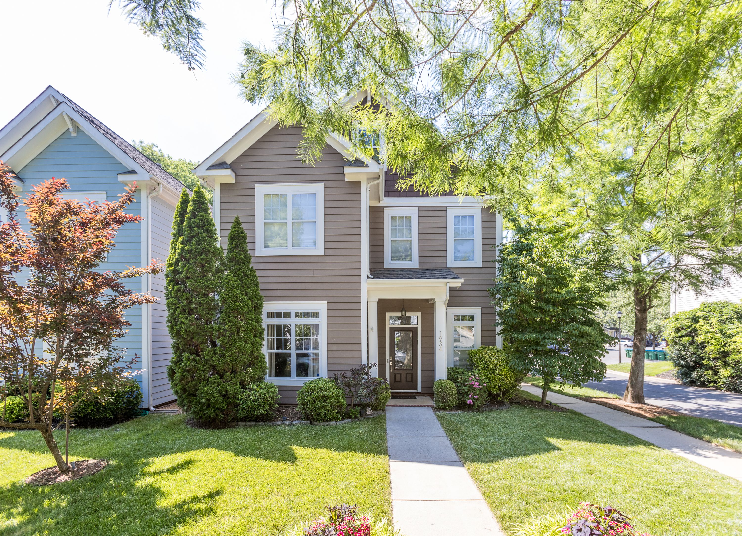 Houses for sale in Charlotte starting at $350K - Axios Charlotte