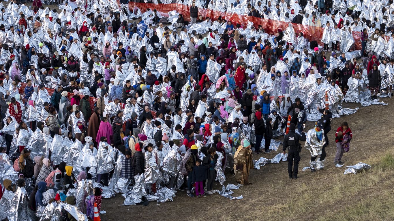 Hans Nichols - Axios