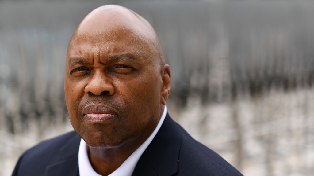 Phil Washington faces uncertain path to FAA confirmation - Axios Denver