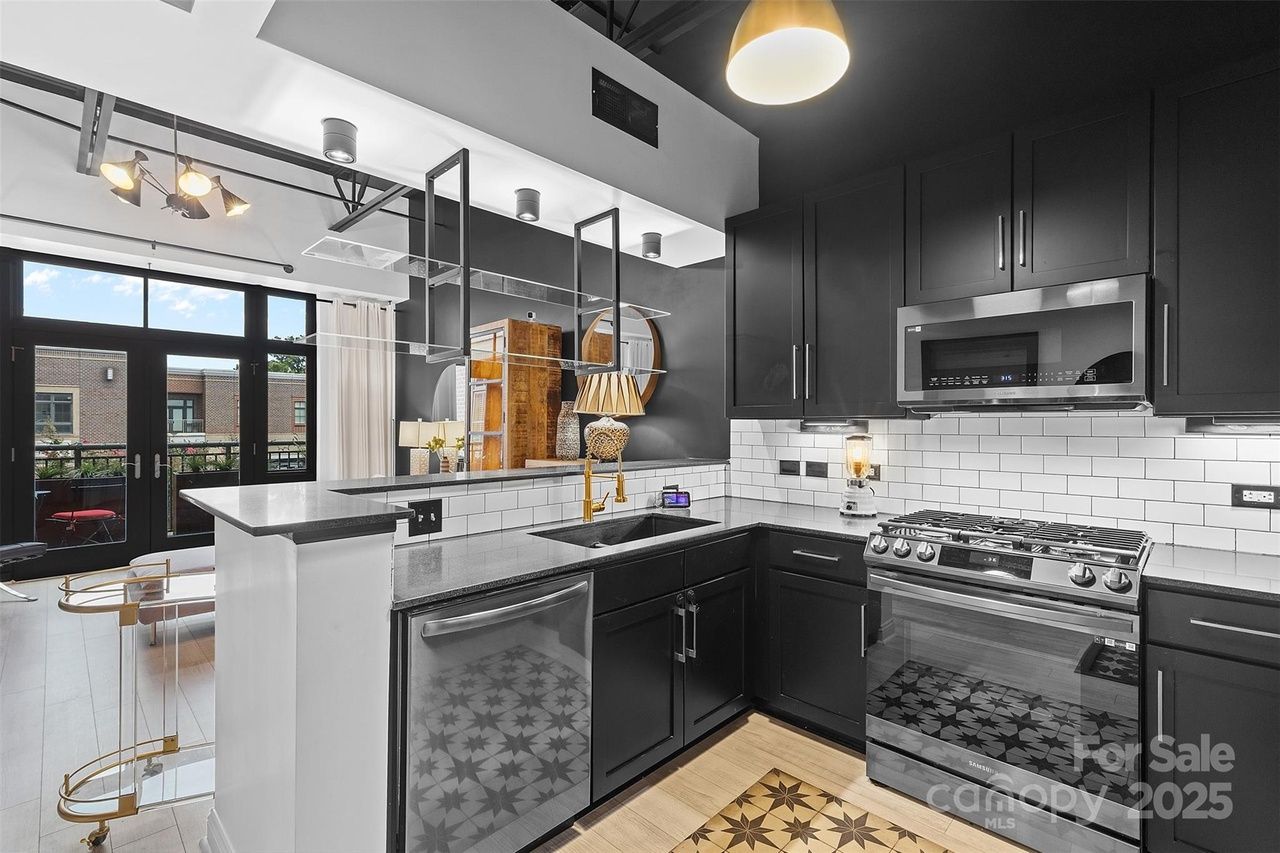 Hot homes: 6 houses for sale in Charlotte starting at $323K - Axios ...