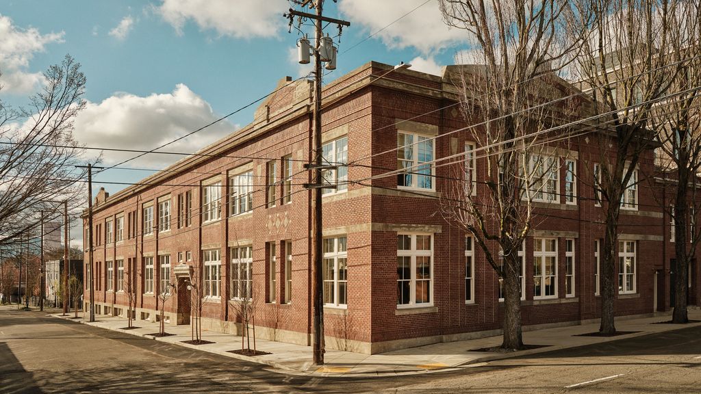 What Portlanders think about the opening of Soho House - Axios Portland