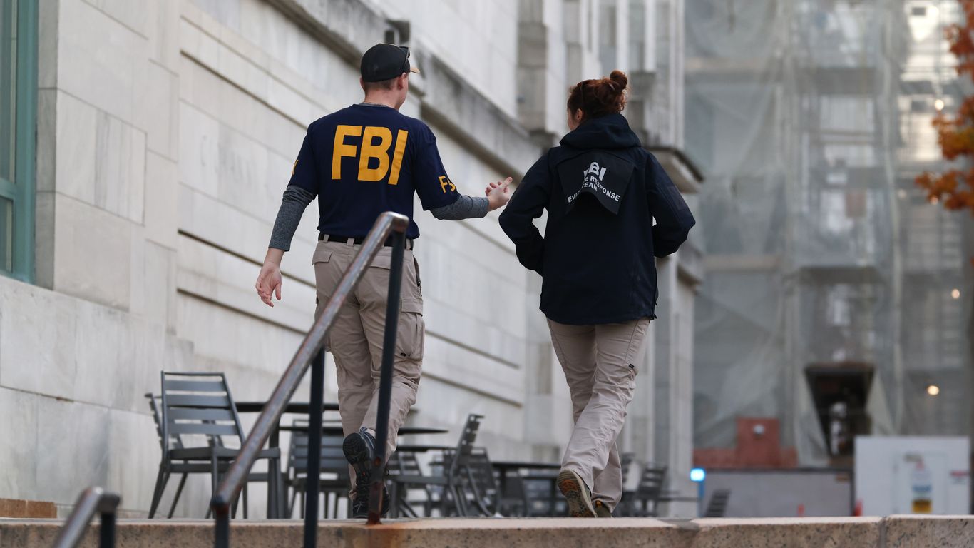Harvard University police, FBI search for explosion suspects - Axios Boston