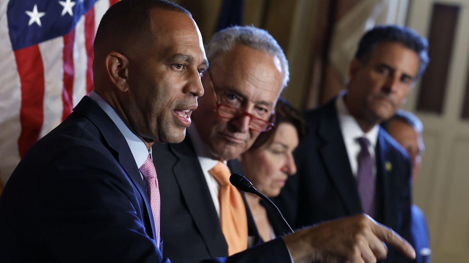 Democrats React To Trump Jan 6 Indictment 0003