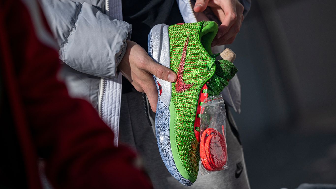 Nike's corporate reputation jumps in annual ranking - Axios Portland
