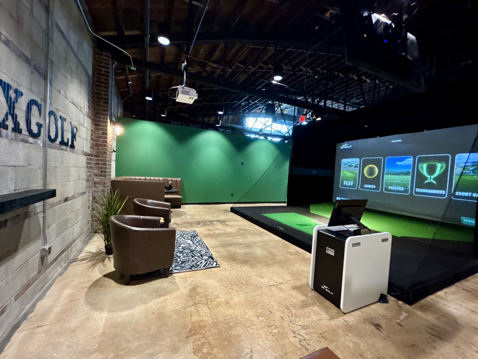 Indoor golf simulator and bar now open in Wesley Heights - Axios Charlotte