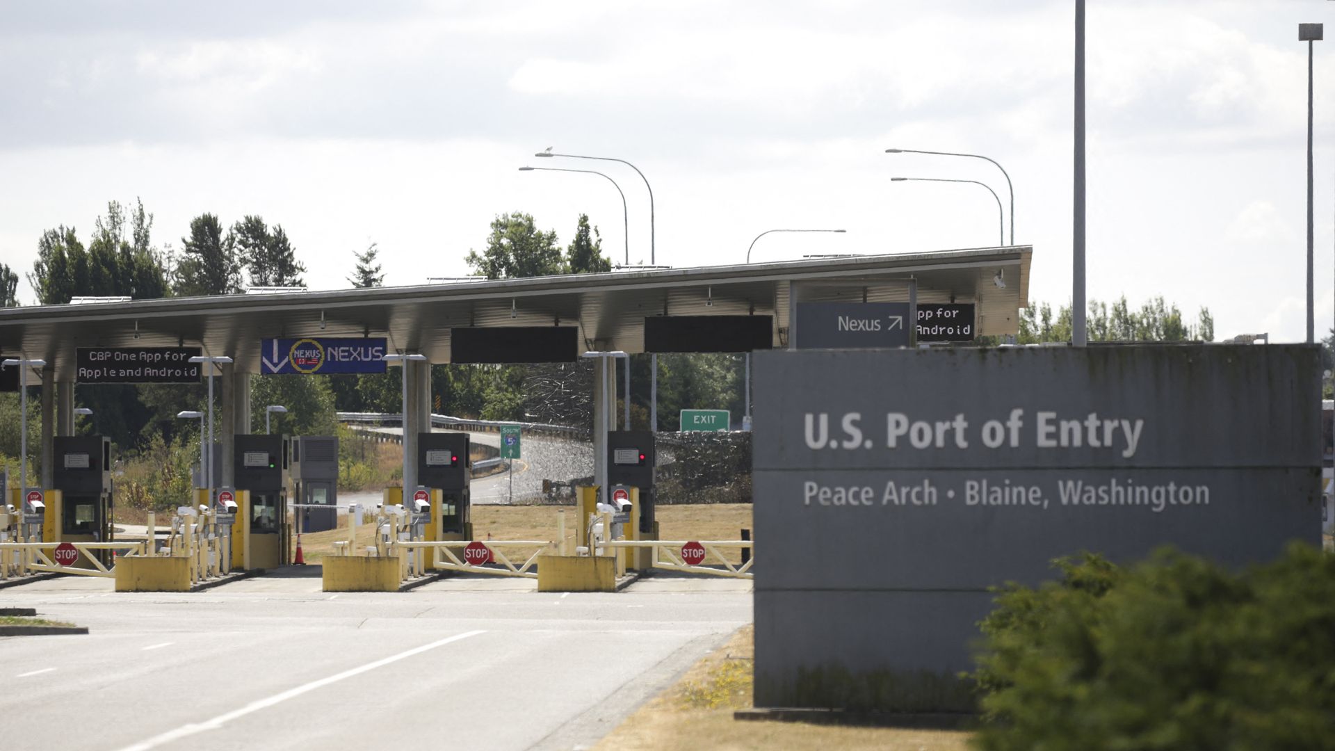 Human smuggling at Washington-Canada border is rising, feds say - Axios ...