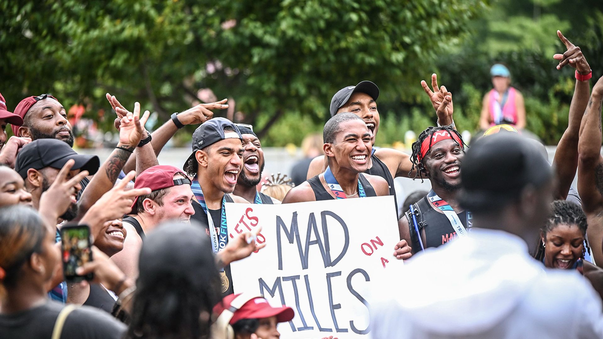 I hate running but I’ll exercise with Mad Miles Run Club - Axios Charlotte