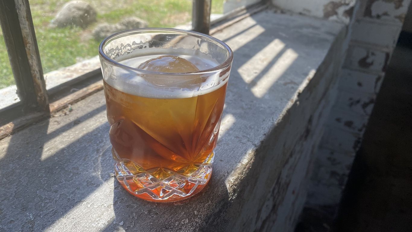 What we're sipping: Fort Smith's Cold Fashioned - Axios NW Arkansas