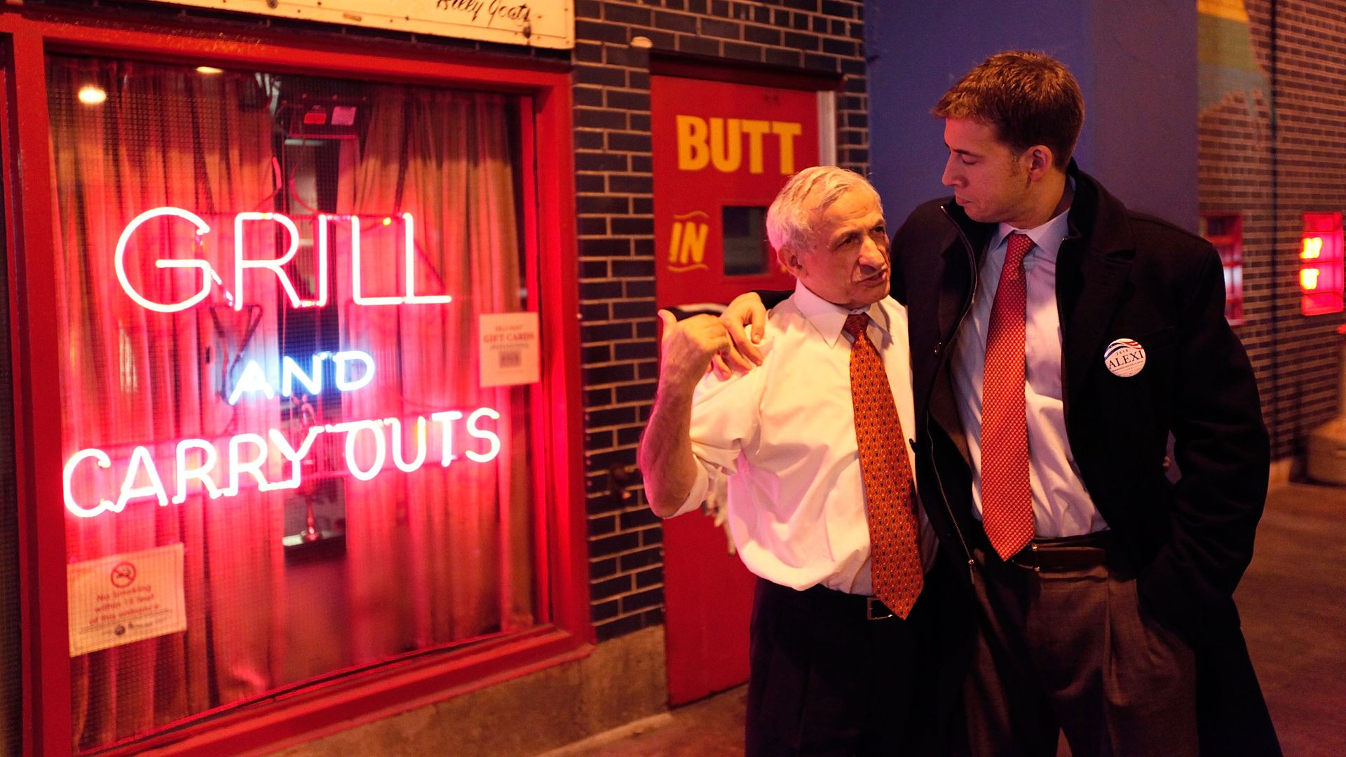 Billy Goat Tavern Owner Sam Sianis Dies At 91 Axios Chicago