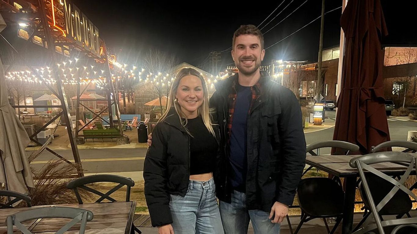 Blind Date: Thomas and Erin both love fitness. But are they a fit for ...