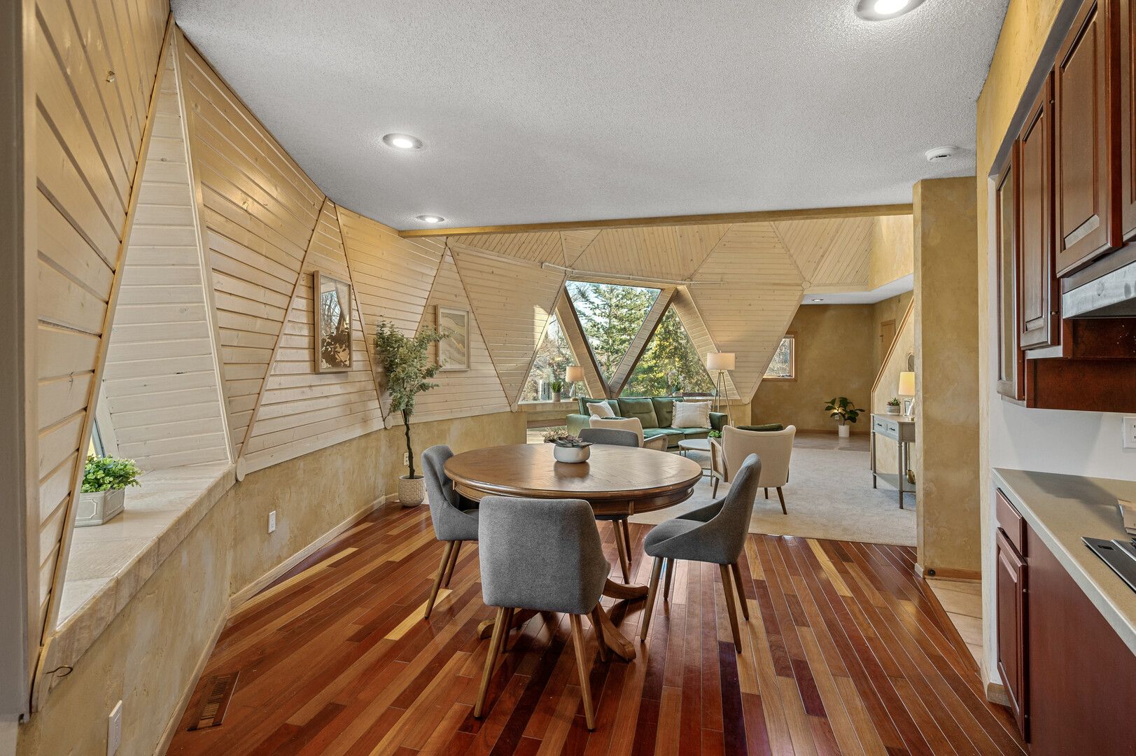 Custom geodesic dome home in Minneapolis lists for just under $600k ...