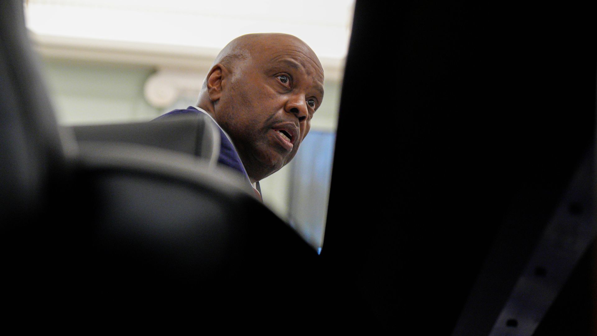 DIA CEO Phil Washington announces retirement - Axios Denver