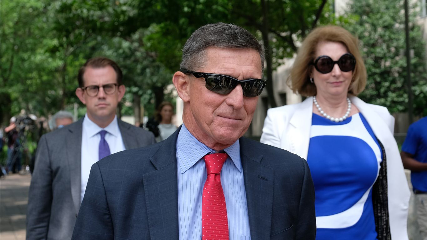Judge asks full appeals court to review panel's dismissal of Flynn case