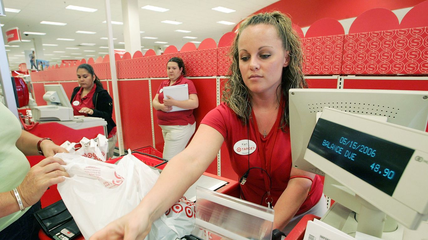 Target raises top base pay to $24/hour