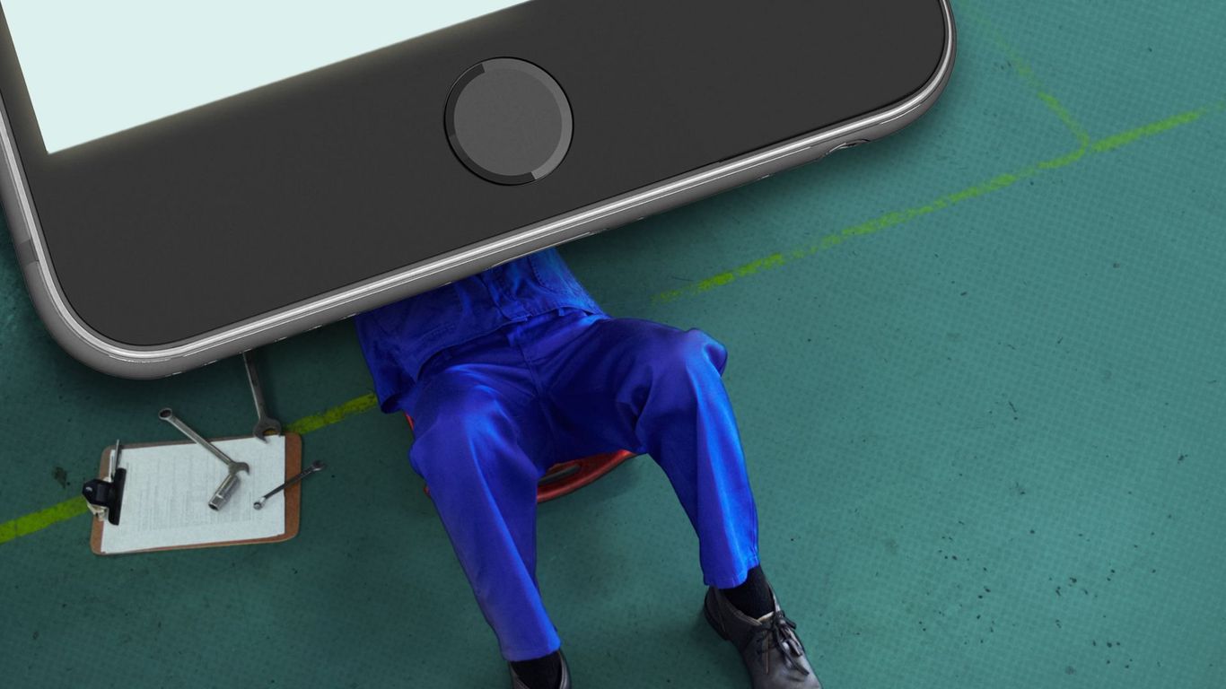 Apple to offer self-repair service for iPhone 12 and iPhone 13