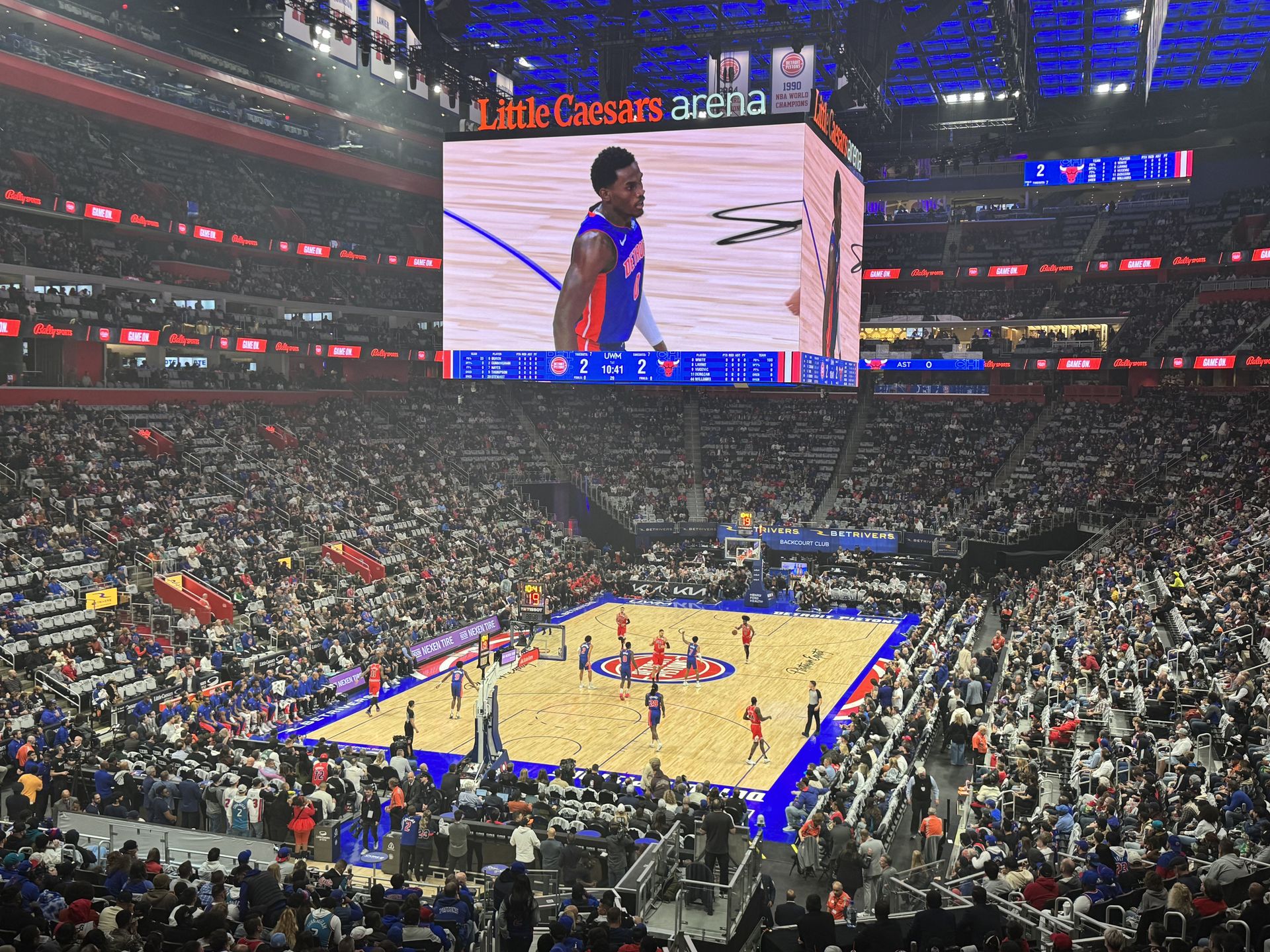 Pistons game store
