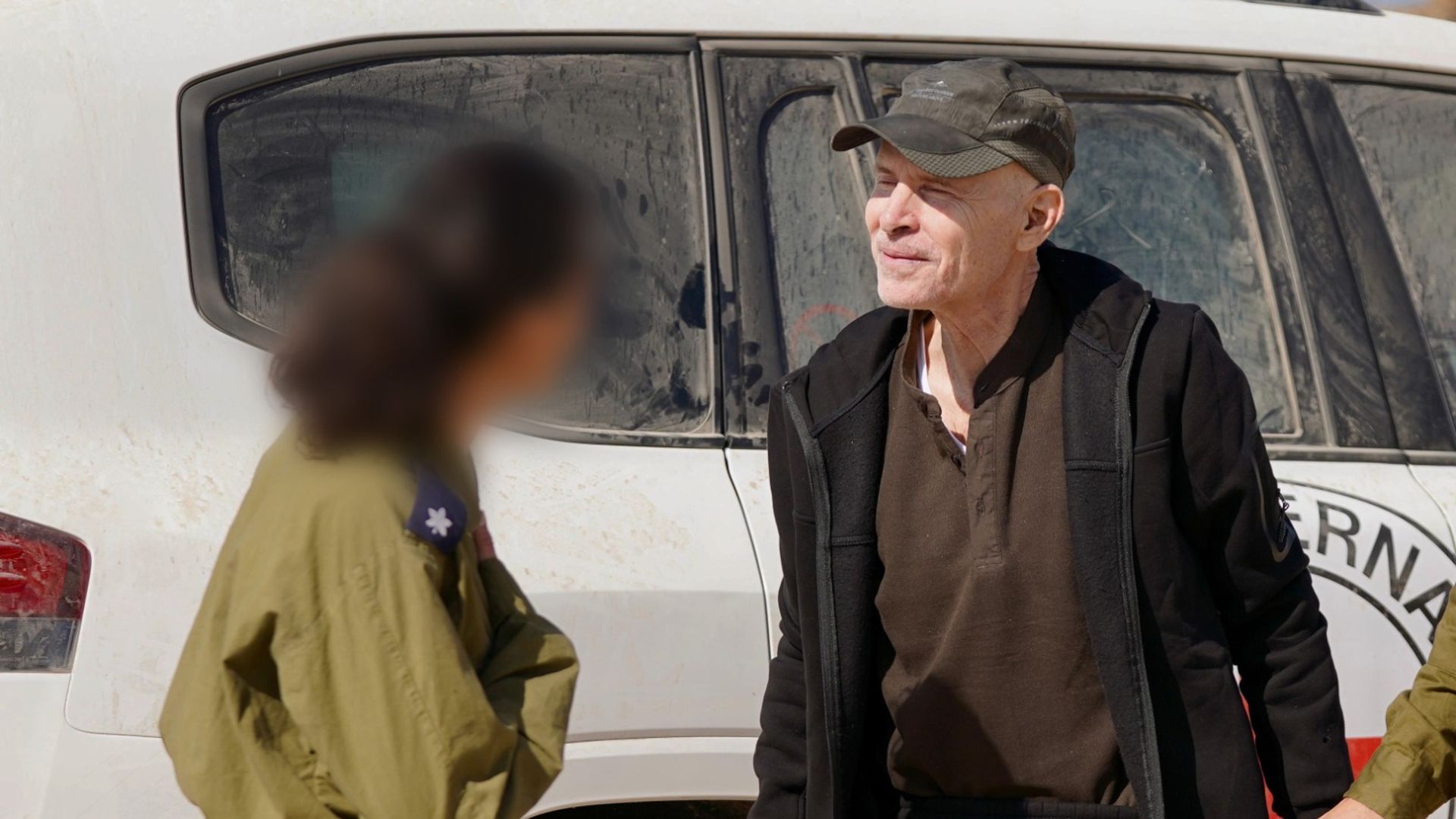 American hostage Keith Siegel and two Israeli hostages released by Hamas