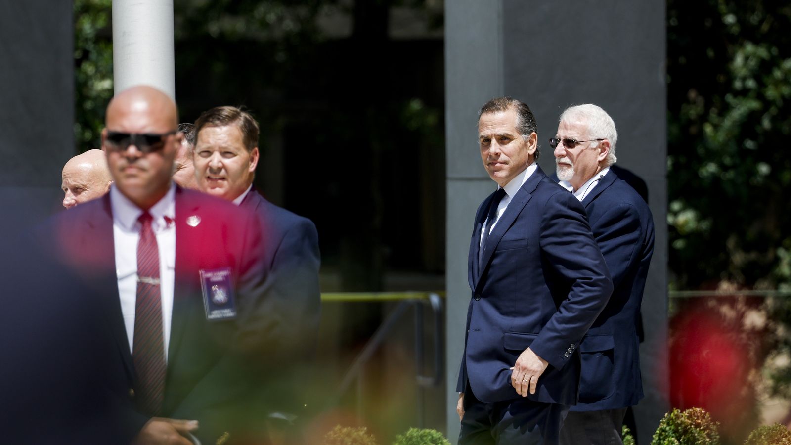 Alex Thompson - Axios