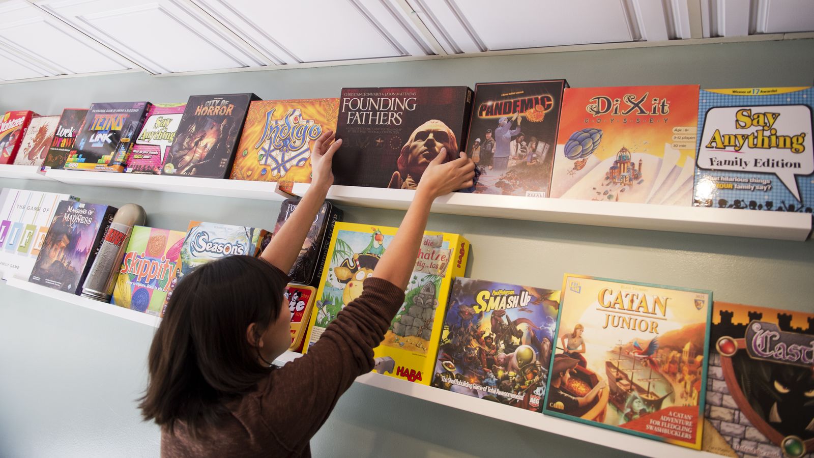 Best places to play board games and drink in D.C. area - Axios ...